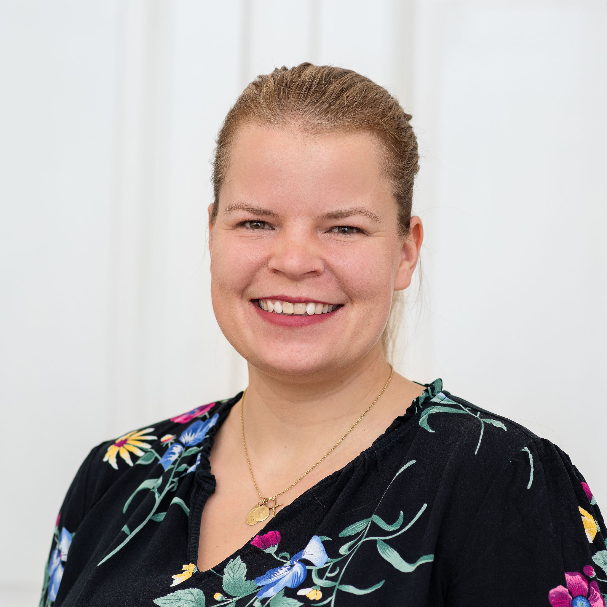 Rebecca Karli – Avenir Group